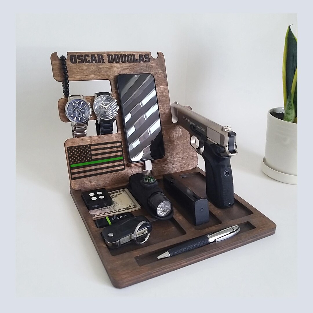 Military Graduation Gift – Thin Green Line Docking Station ...