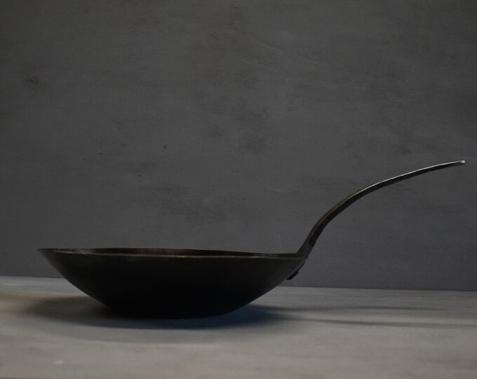 Hand Forged Iron Wok,9 Inch Wok - Etsy
