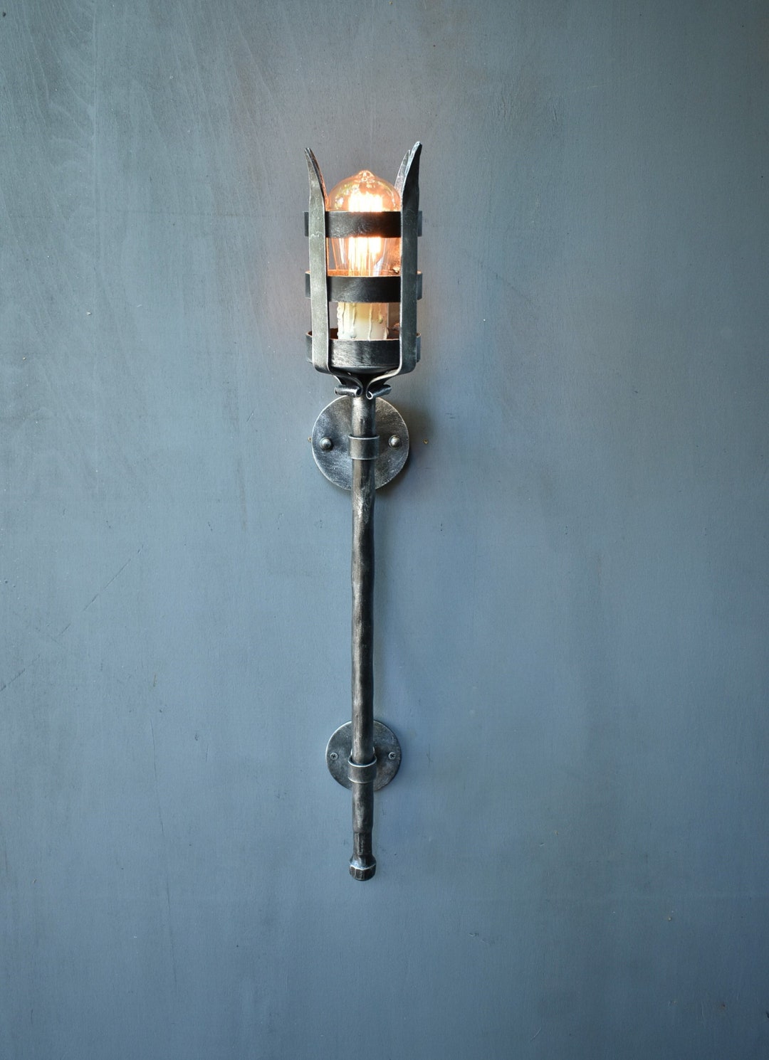 Medieval Wall Sconce,wrought Iron Torch Shaped Wall Light, Gothic Wall ...