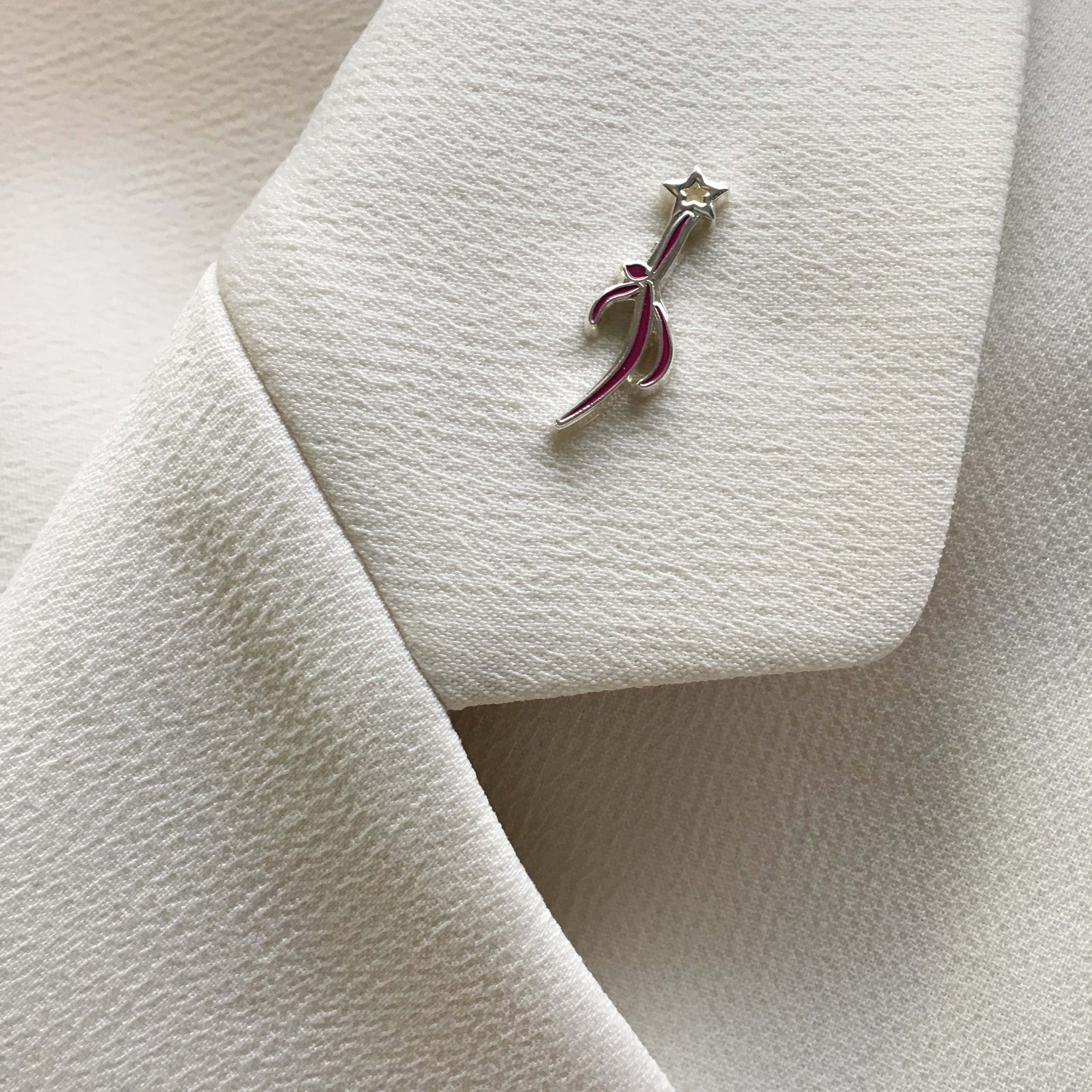 Silent Triumphs' Multiple Myeloma Awareness Enamel Pin - Etsy