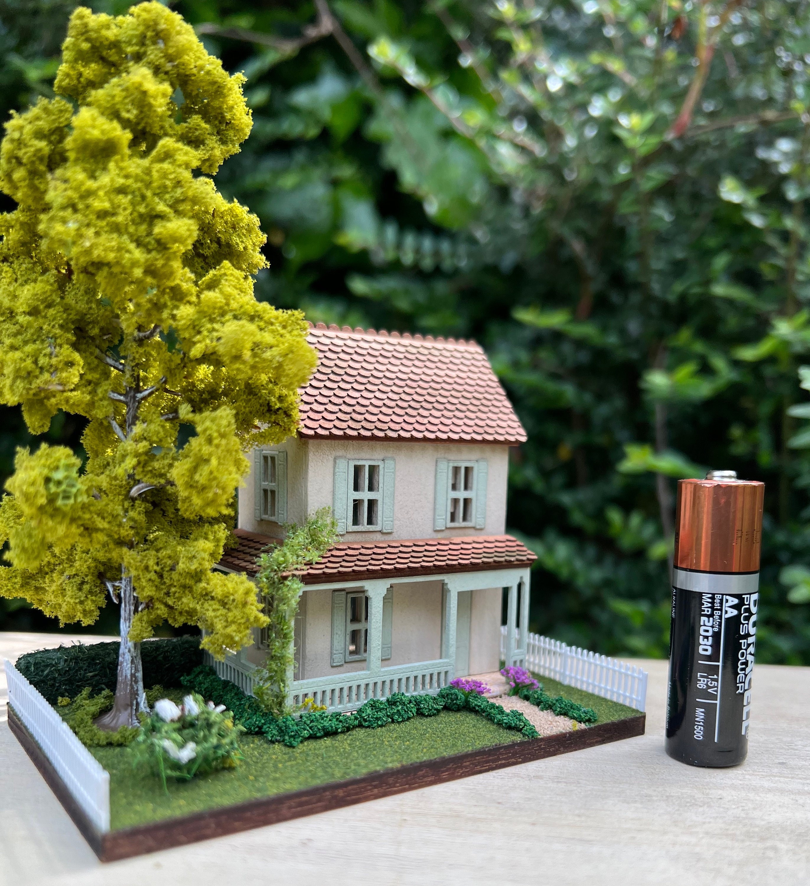 1:144 Scale, Micro Scale House on a Landscaped Base, Pale Green ...