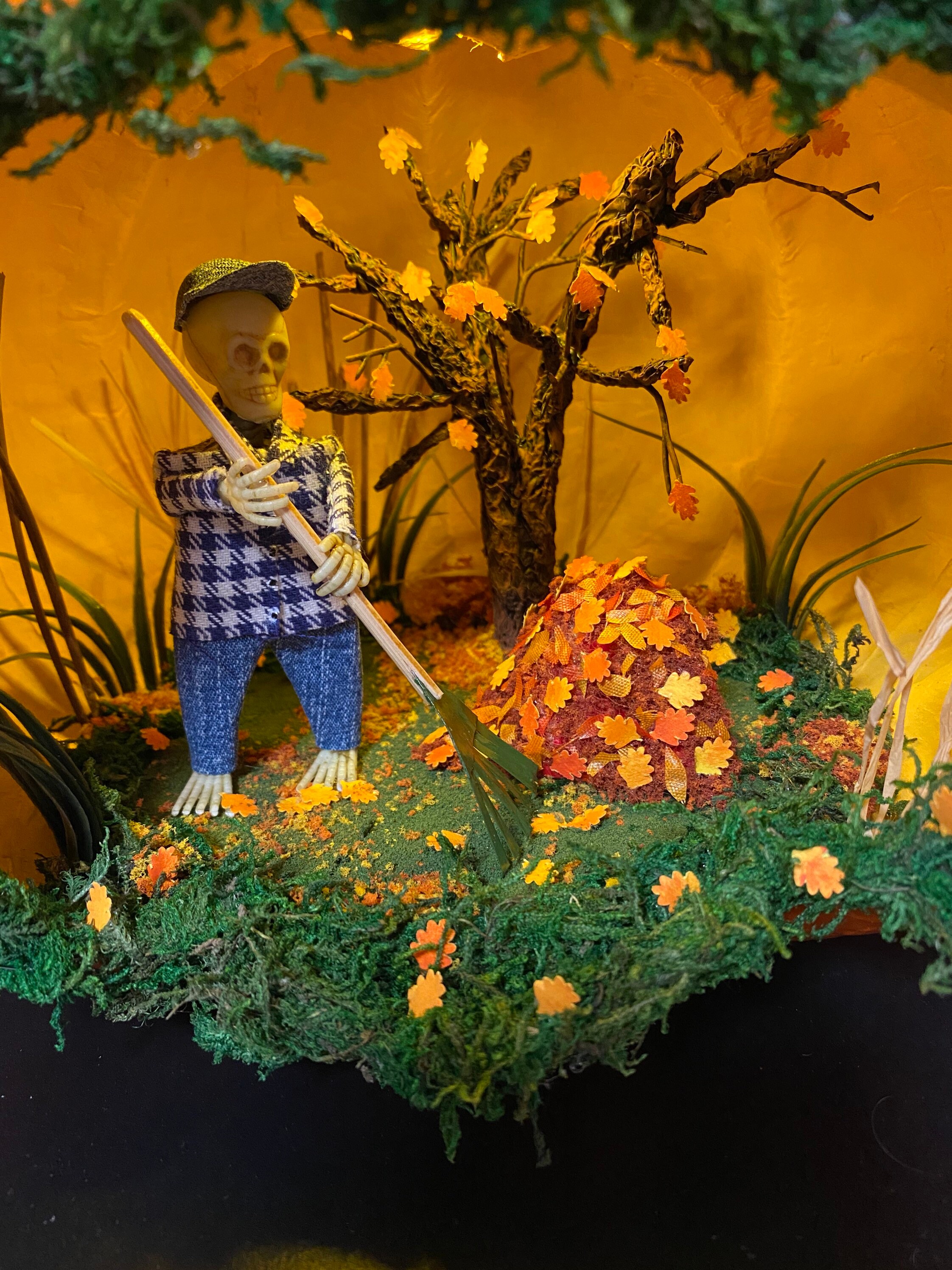 Papier-mâché Pumpkin Diorama With Skeleton Raking Leaves - Etsy