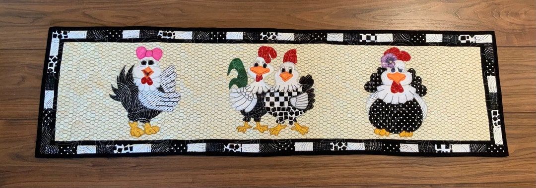 Cackling Hens Table Runner Pattern - Etsy