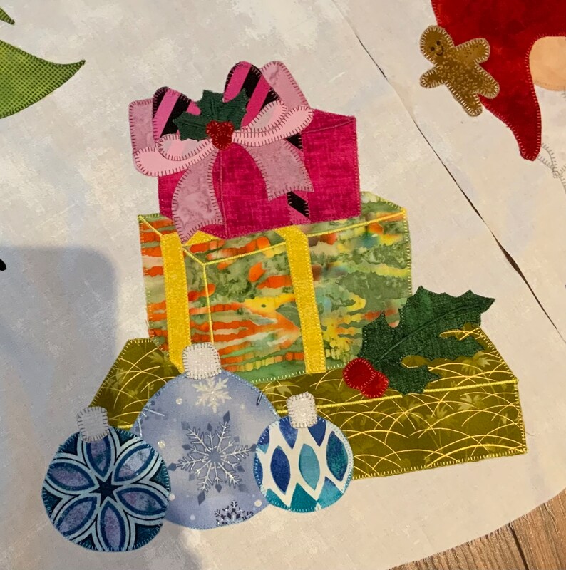 Santa Stops Here Tree Skirt Pattern - Etsy