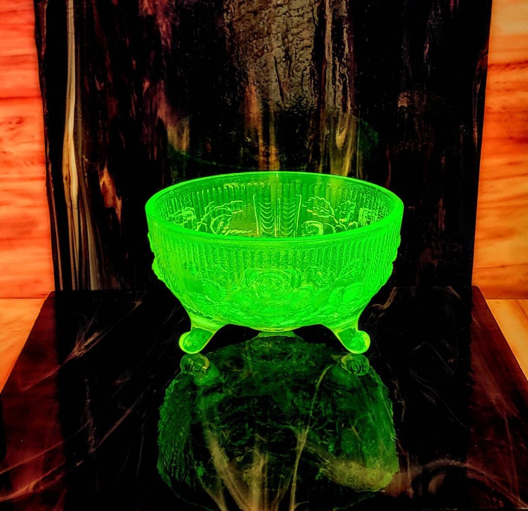 Vintage Imperial Made for Lenox Vaseline Uranium Tri Footed Luster Rose ...