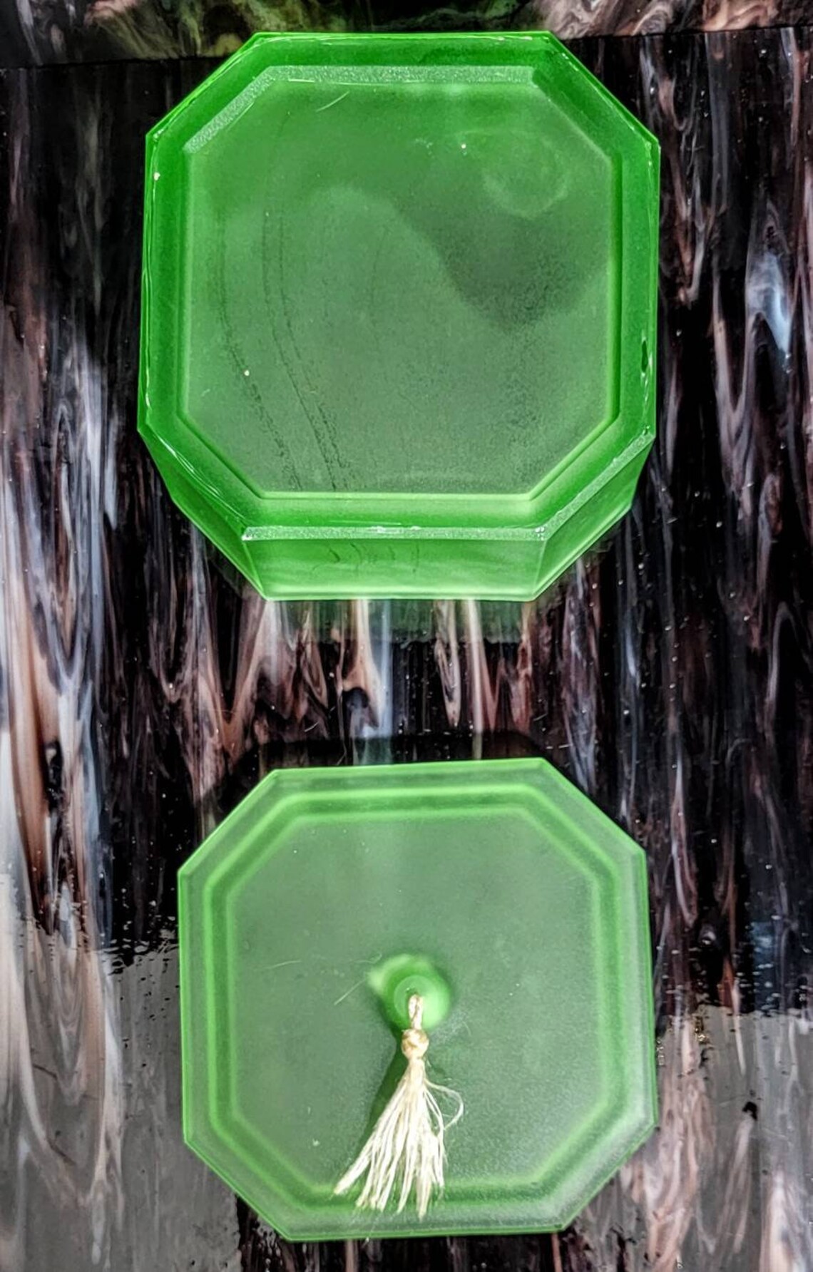 Vintage Taussaunt Uranium Glass Trinket Box Satin Finish Circa1930s - Etsy