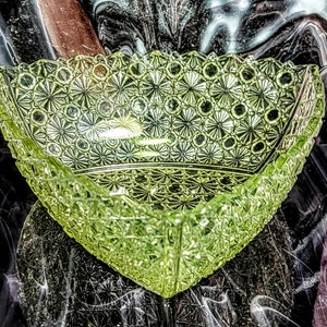 Antique Gillinder and Sons Unique Vaseline Uranium EAPG No 3 Daisy and ...