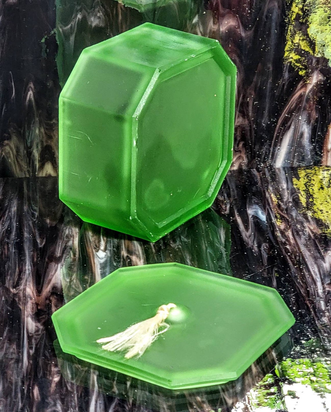 Vintage Taussaunt Uranium Glass Trinket Box Satin Finish Circa1930s - Etsy