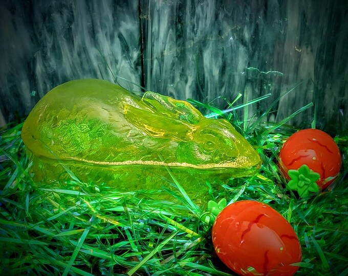 Vintage Imperial Glass Uranium Glass Rabbit Candy Dish Stamped IG PATD ...