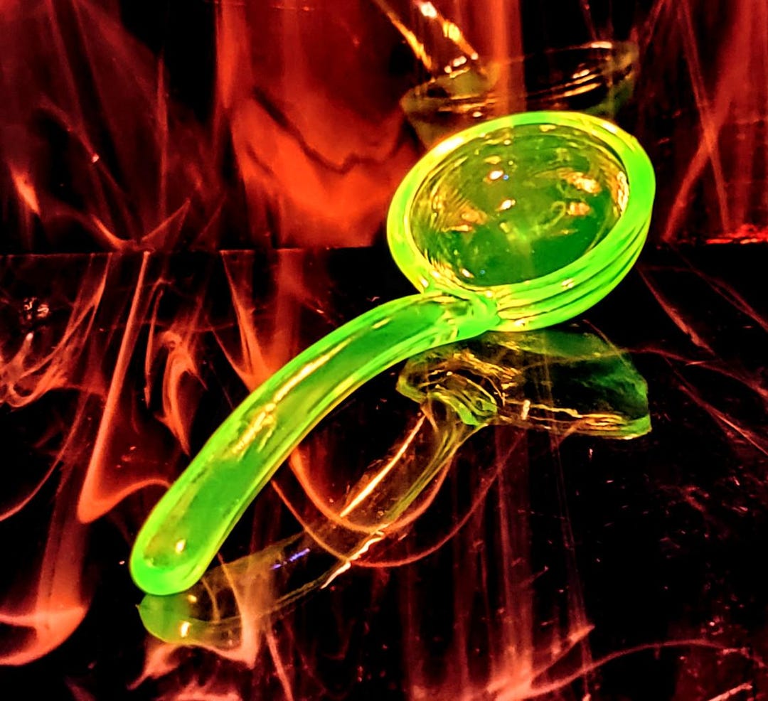 Vintage Uranium Glass Mayonaisse Bent Shaft Spoon Yellow Vaseline Glass ...