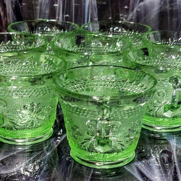 Green Sandwich Glass - Etsy