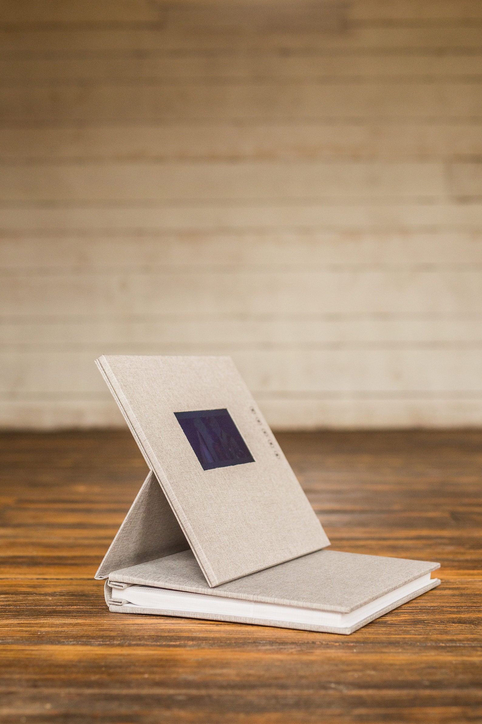 Video Photo Book / Photo Album! Great for Weddings, Baby Albums, Family ...