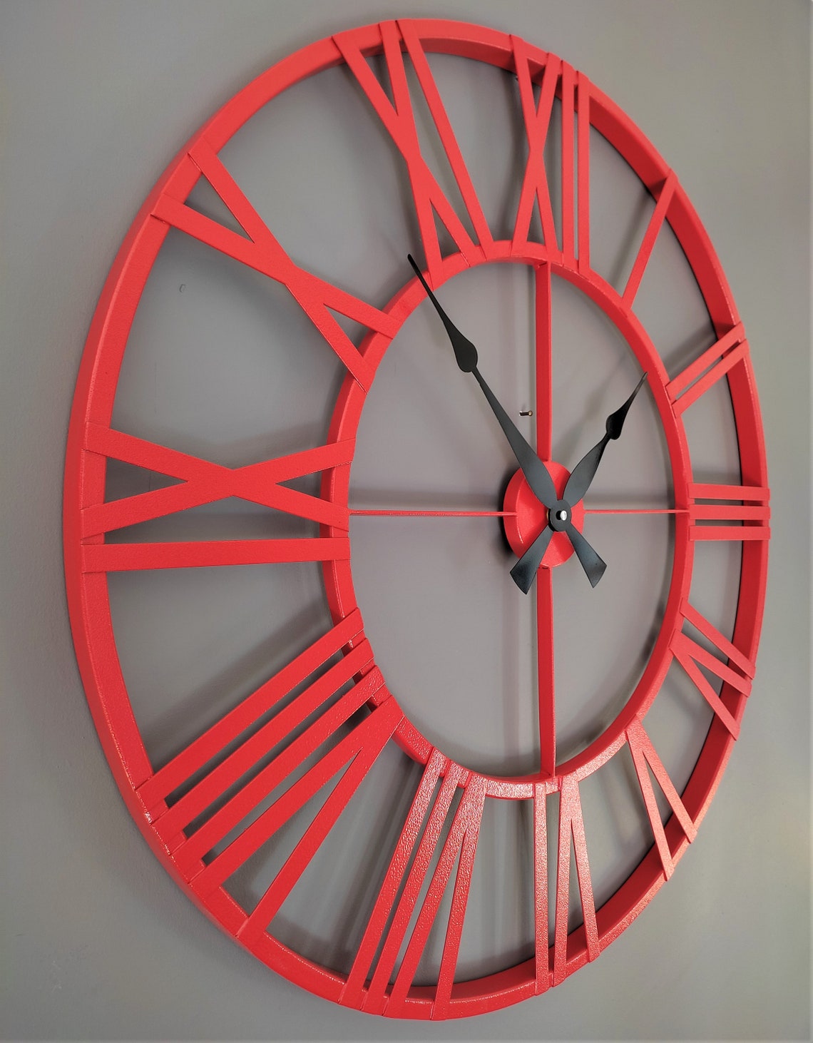 Large Rustic Red Metal Wall Clock Farmhouse Round Silent Wall - Etsy