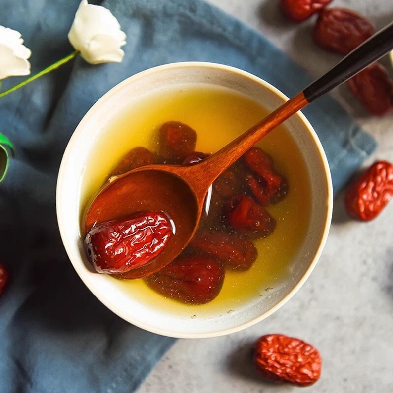 Organic Dried Red Dates, Red Jujube Dates, Zizyphus Jujuba, Red Date ...