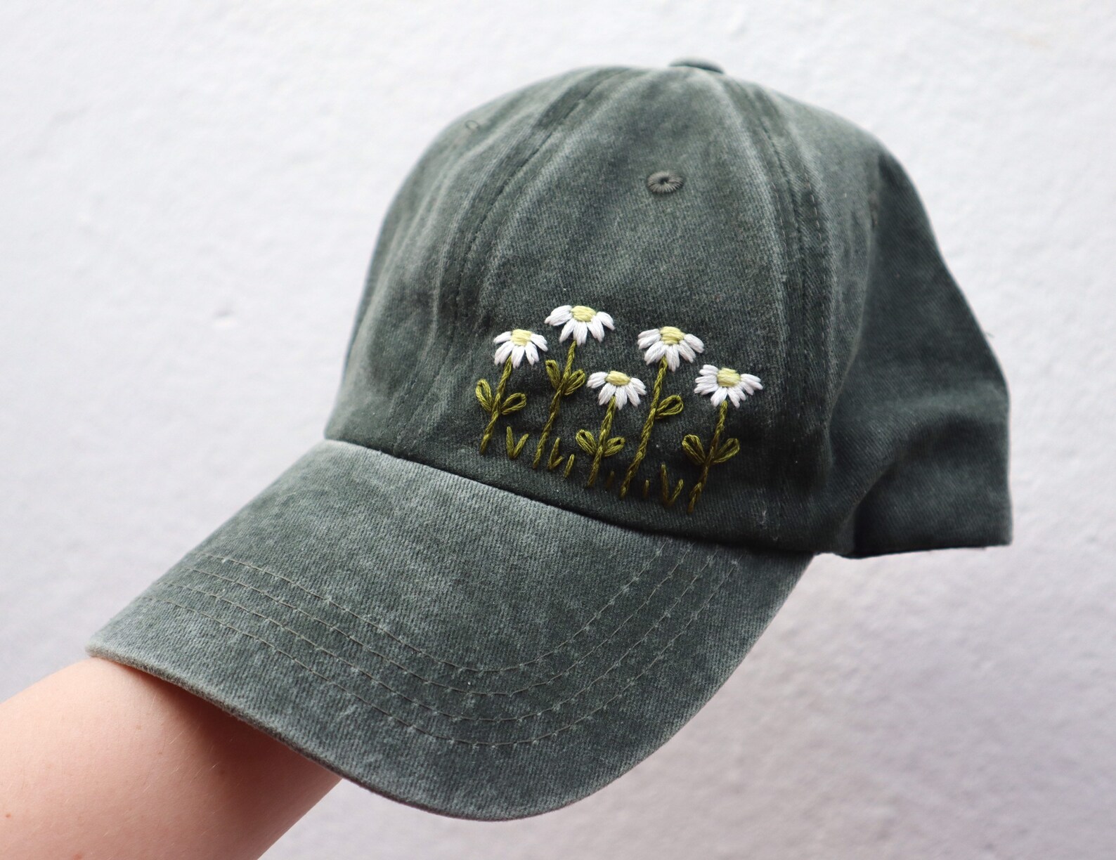 CUSTOM Hand Embroidered Floral Cap // Sunflower Cap , Embroidered ...