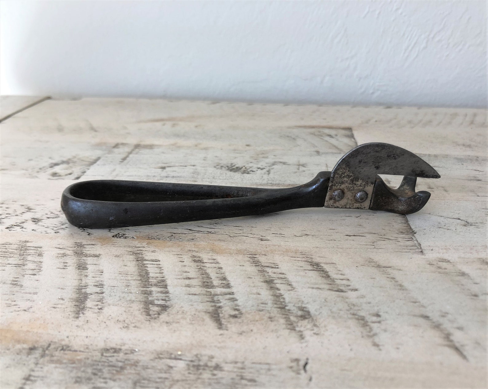 Antique 19th Century Cast Iron Lever Tin Can Opener Etsy antique-19th-century-cast-iron-lever-tin-can-opener-etsy
