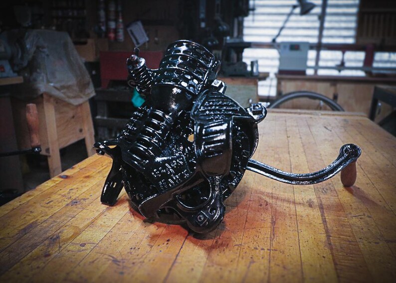 Antique AH Patch Cast Iron Black Hawk Corn Sheller #909 | Excellent ...