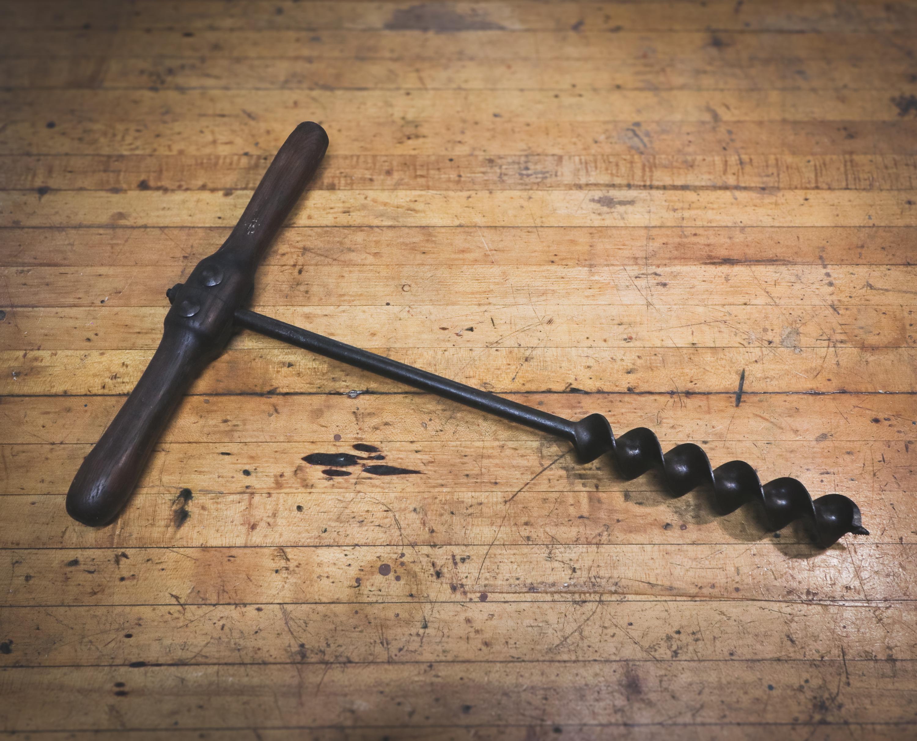 Antique T Handle Barn Beam Drill, Wood Hand Auger Primitive Tool ...