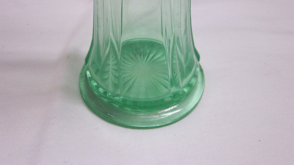 Vintage Uranium Green Glass Ruffled Vase - Etsy