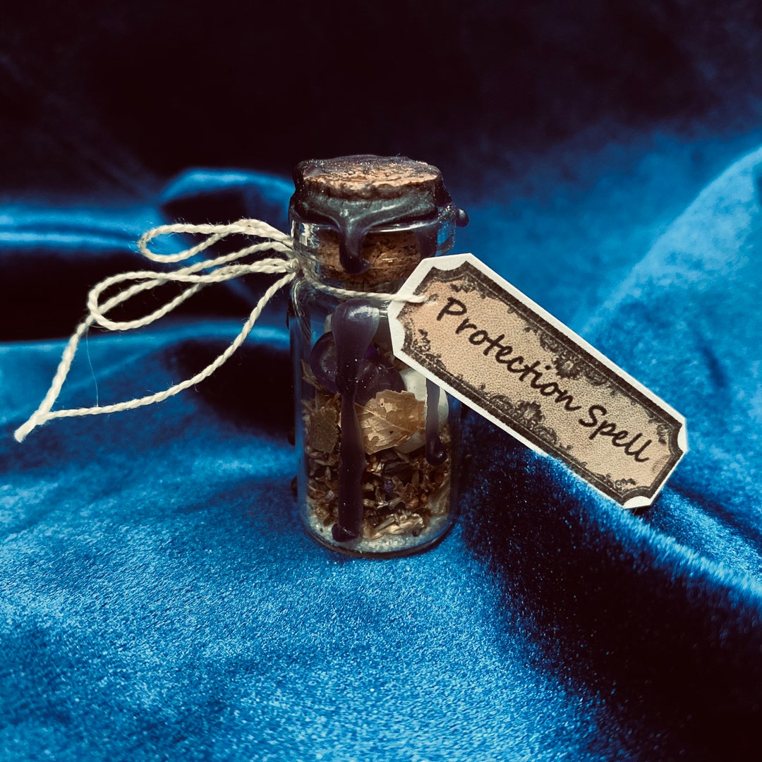 Protection Miniature Pocket Spell Bottle, Guard, Wiccan, Witchcraft - Etsy