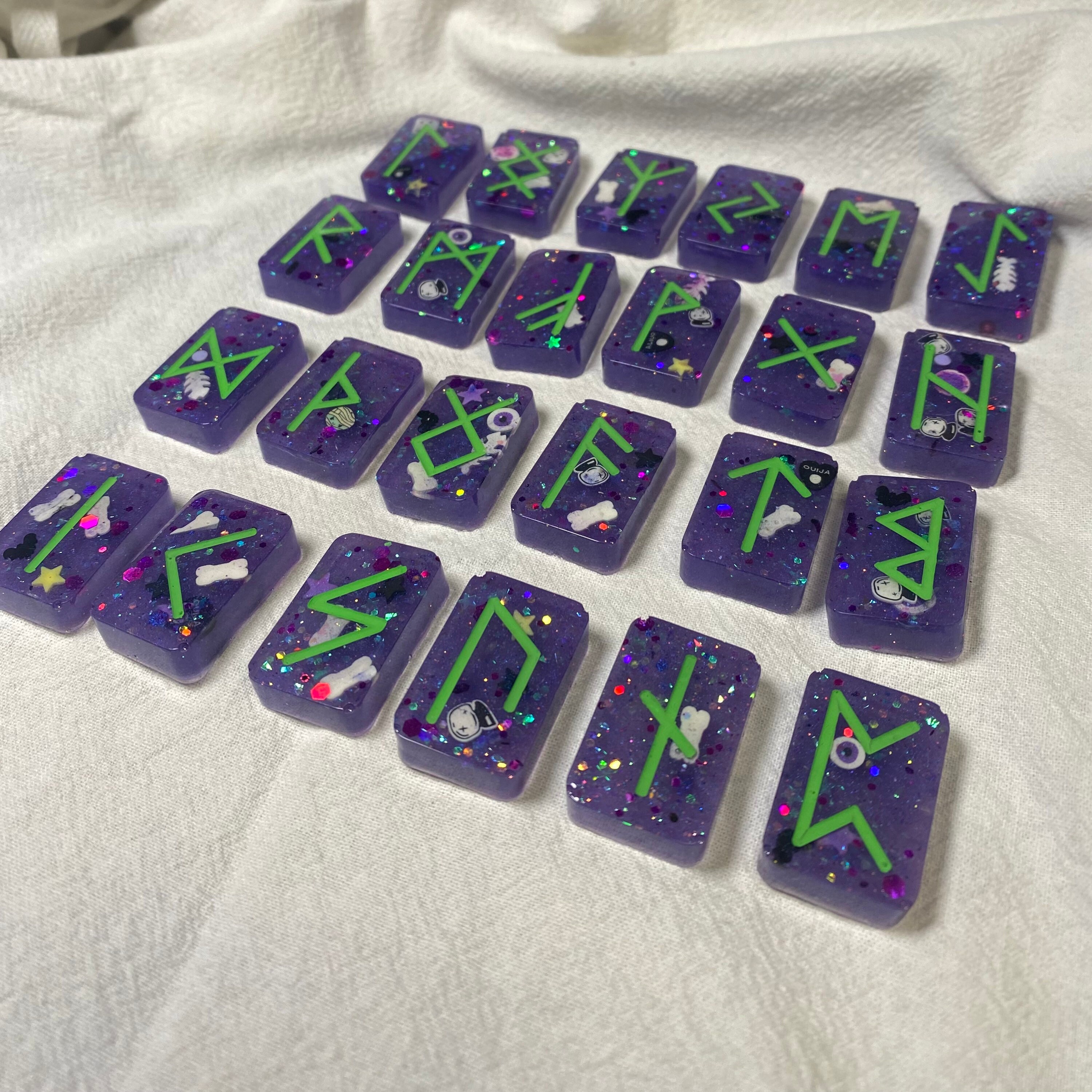 Purple Witchy Runes Set, Elder Futhark, Resin Runes, Divination Tools ...