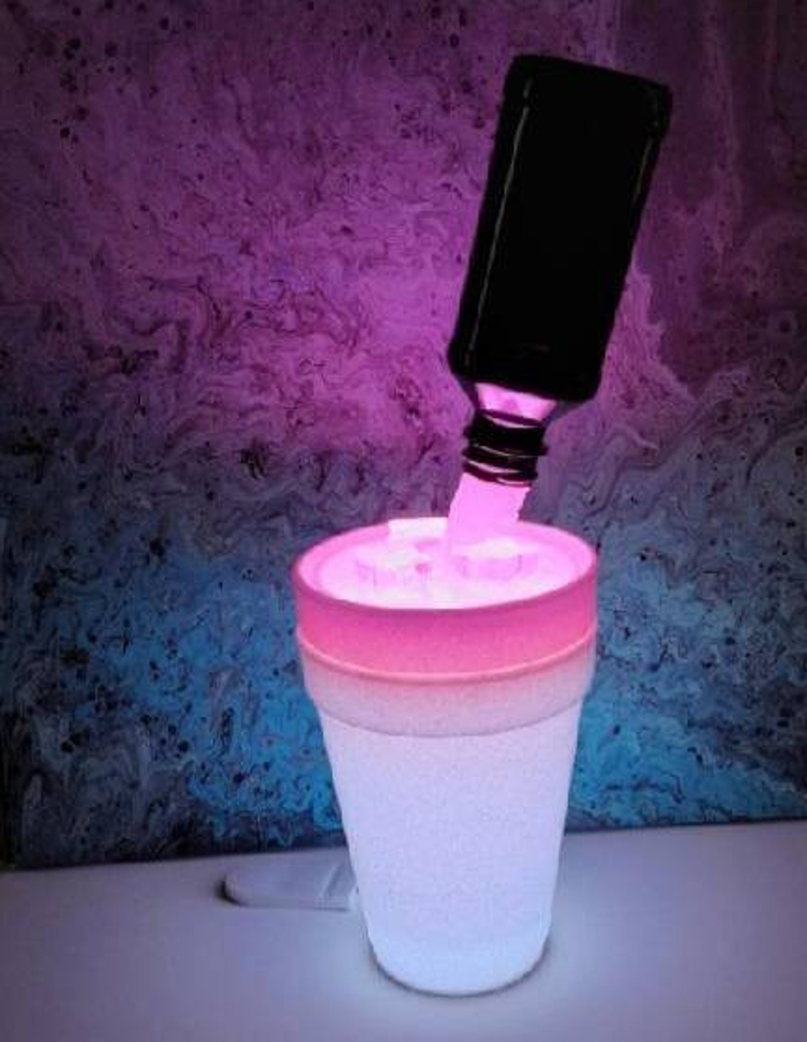 Light up Lean Pour Display - Etsy