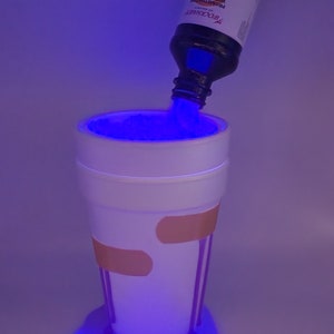 Pouring Lean Display W/ Crushed Ice - Etsy