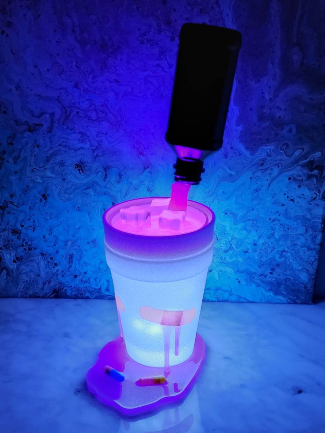 Light up Lean Spill Display - Etsy