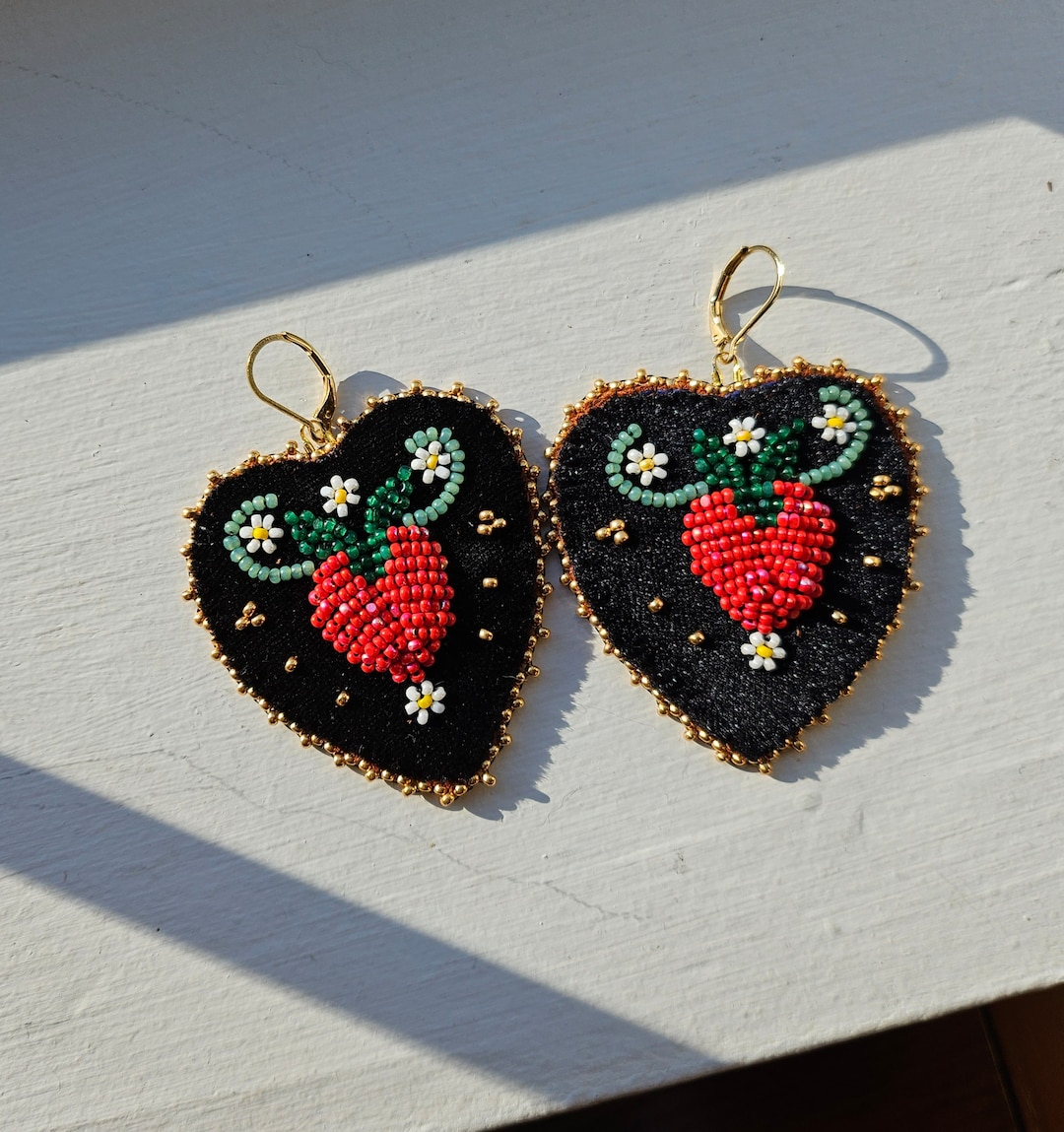 STRAWBERRY EARRINGS| Mohawk Native Made Beadwork| Raised Beadwork ...