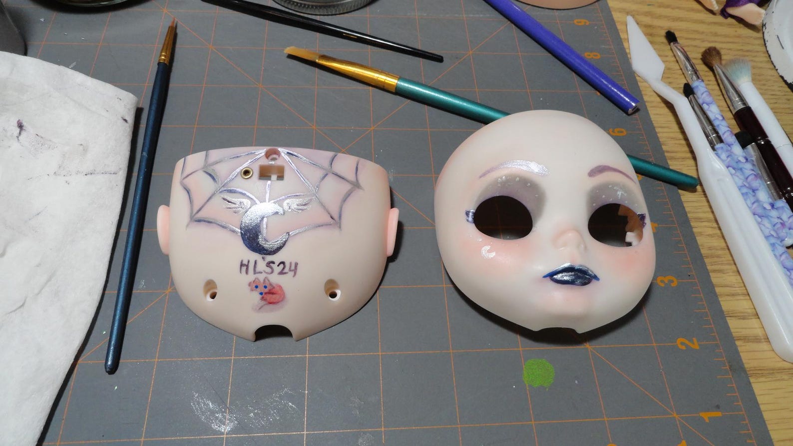 Soft Goth Custom Blythe Factory Face Plate - Etsy