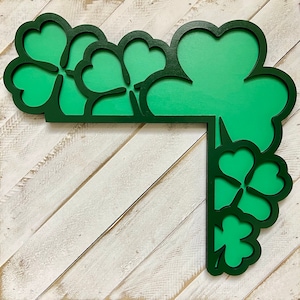St. Patricks Day Door Corner / Holiday Decor / Spring / March / Clover ...