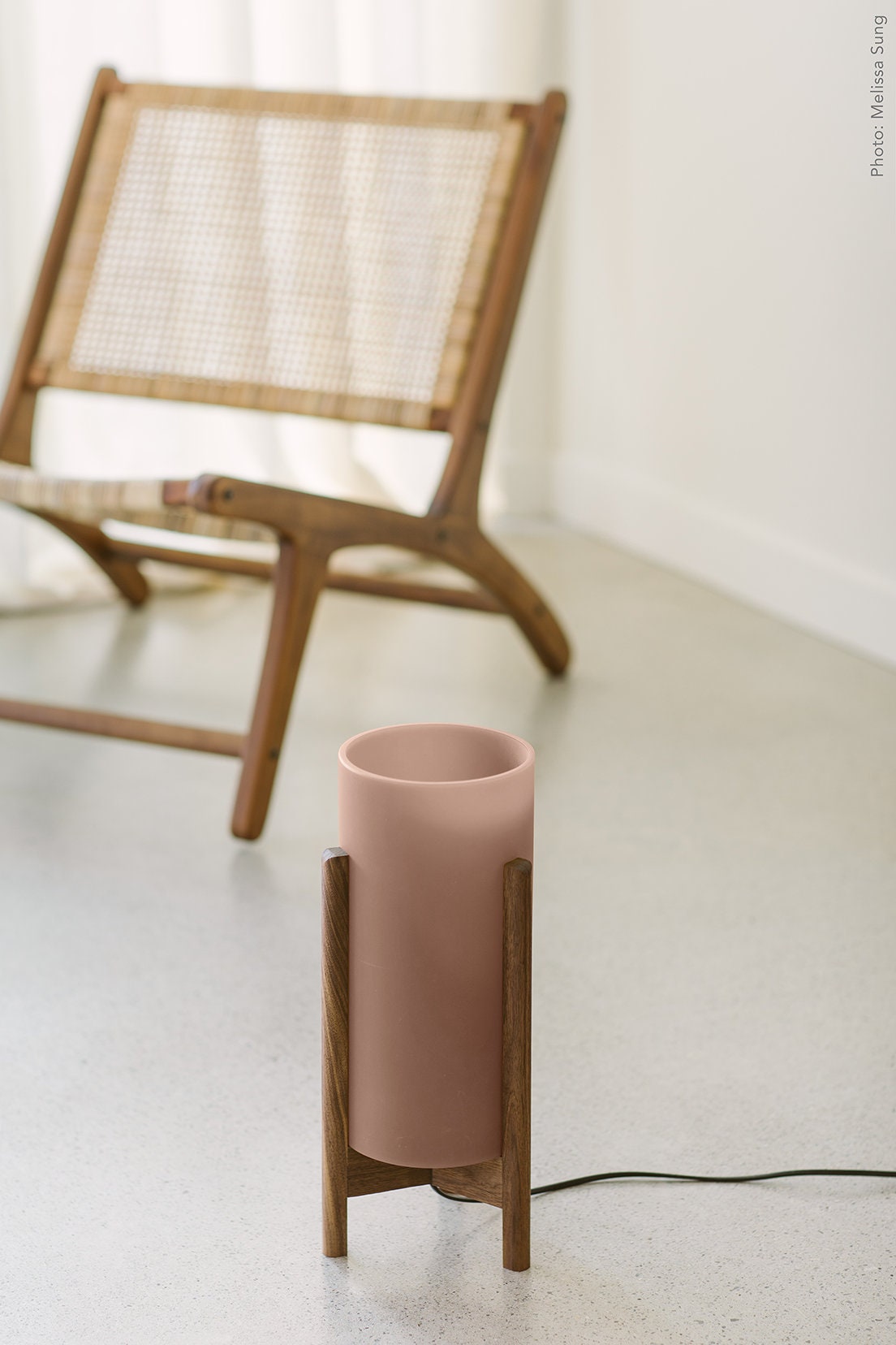 Pink Mid-century Inspired Translucent Table Lamp - Etsy