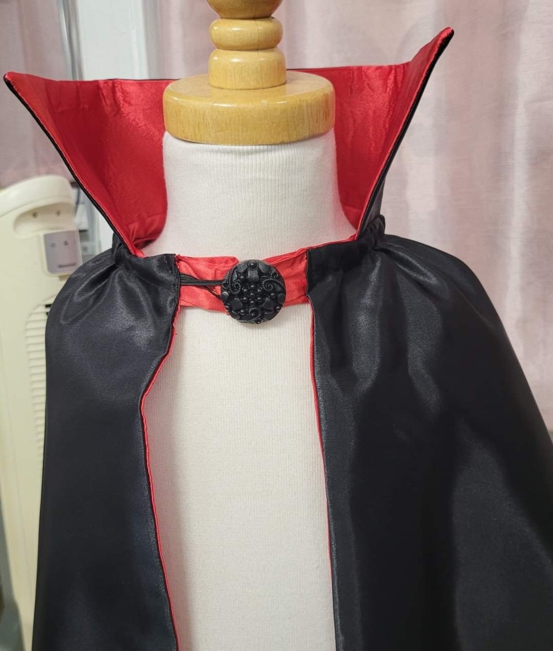 Vampire Cape / Wizard Cape / Witch Cape / Costume Halloween - Etsy