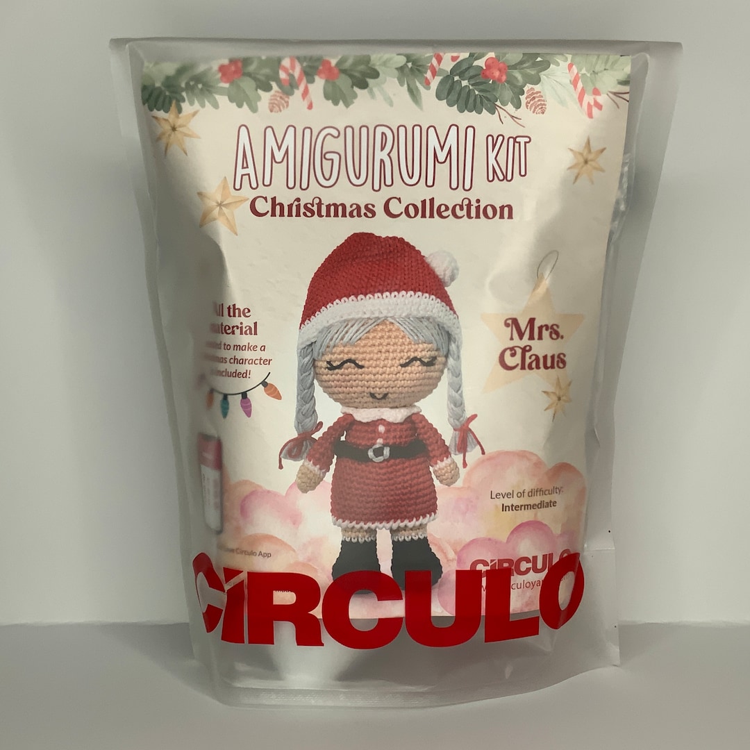 Mrs. Claus Circulo Amigurumi Yarn Kit - Etsy