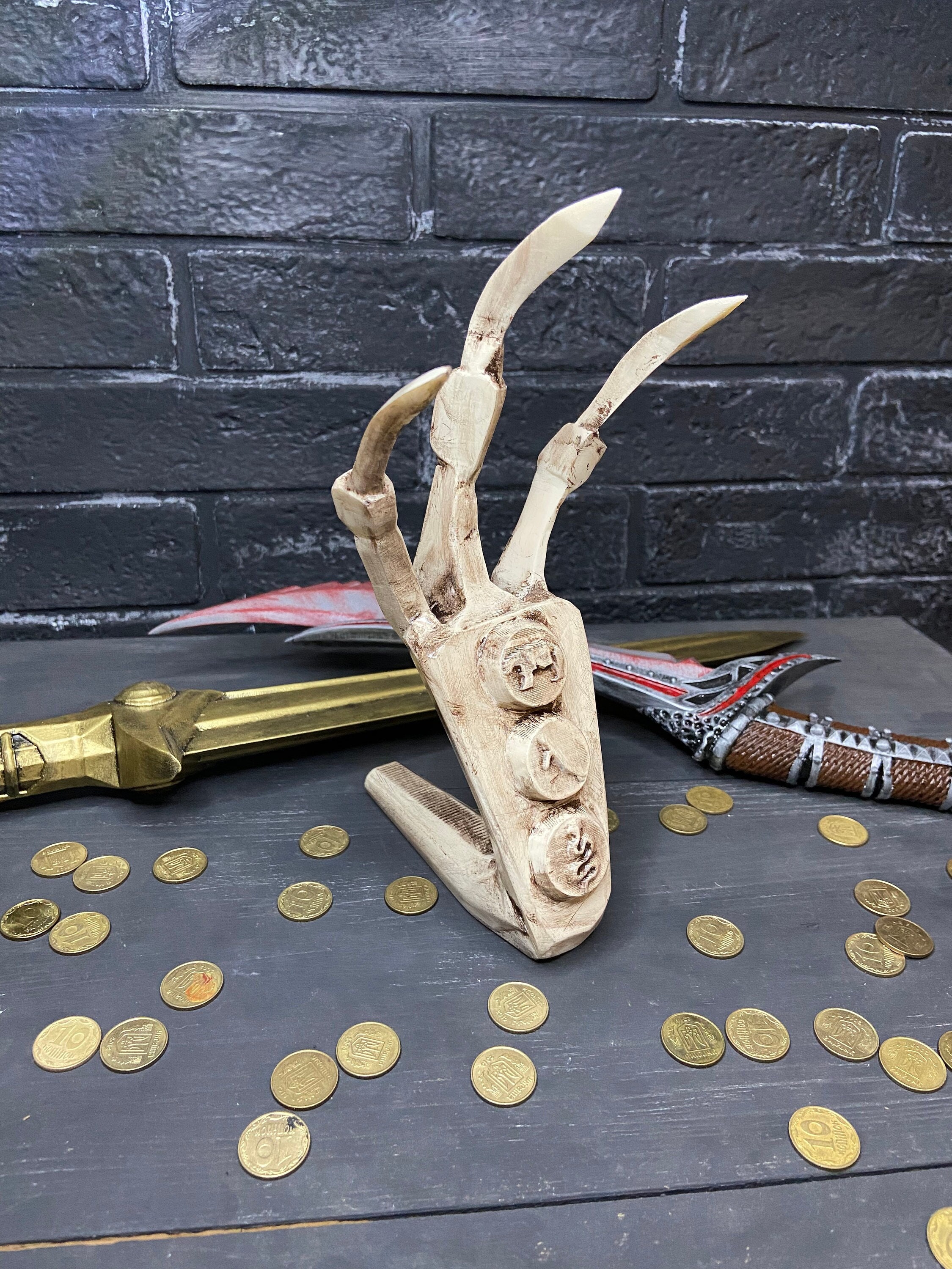 Skyrim Ivory Dragon Claw Artefacto Elder Scrolls Emerald | Etsy