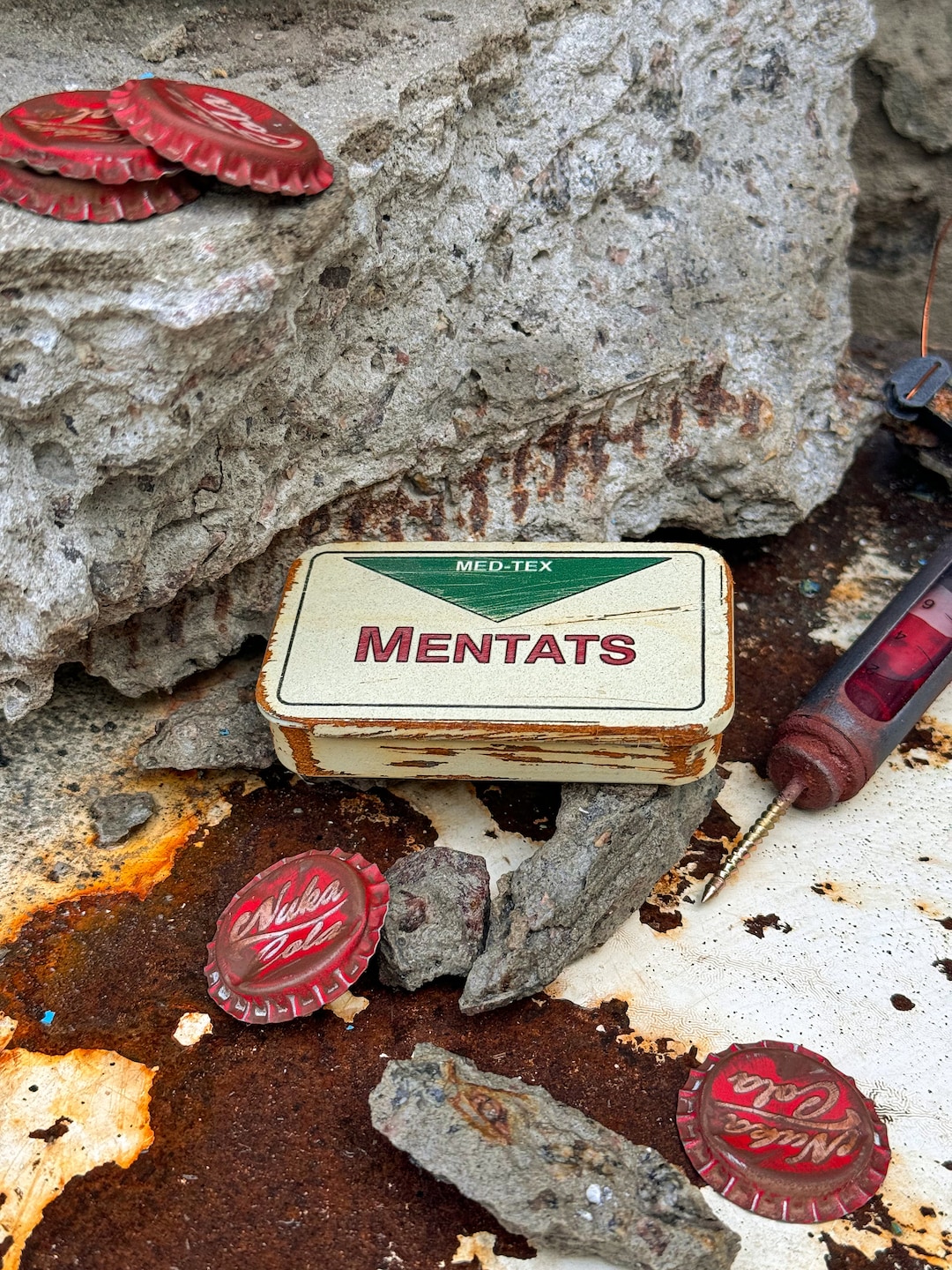 Fallout Rusted Mentats Pillbox, Metal Boxes and Pills, Decor and ...