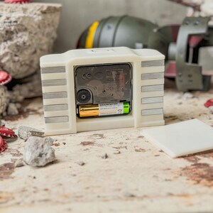 Fallout Retro Alarm Clock, Fallout Decor and Cosplay, Artifact From the ...