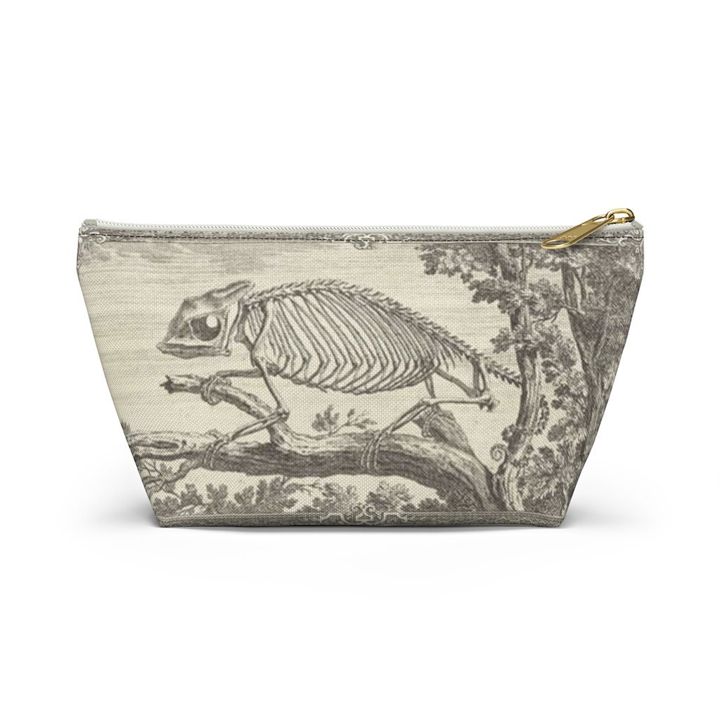 Chameleon pouch Lizard pouch Skeleton gift Animal anatomy - Etsy.de