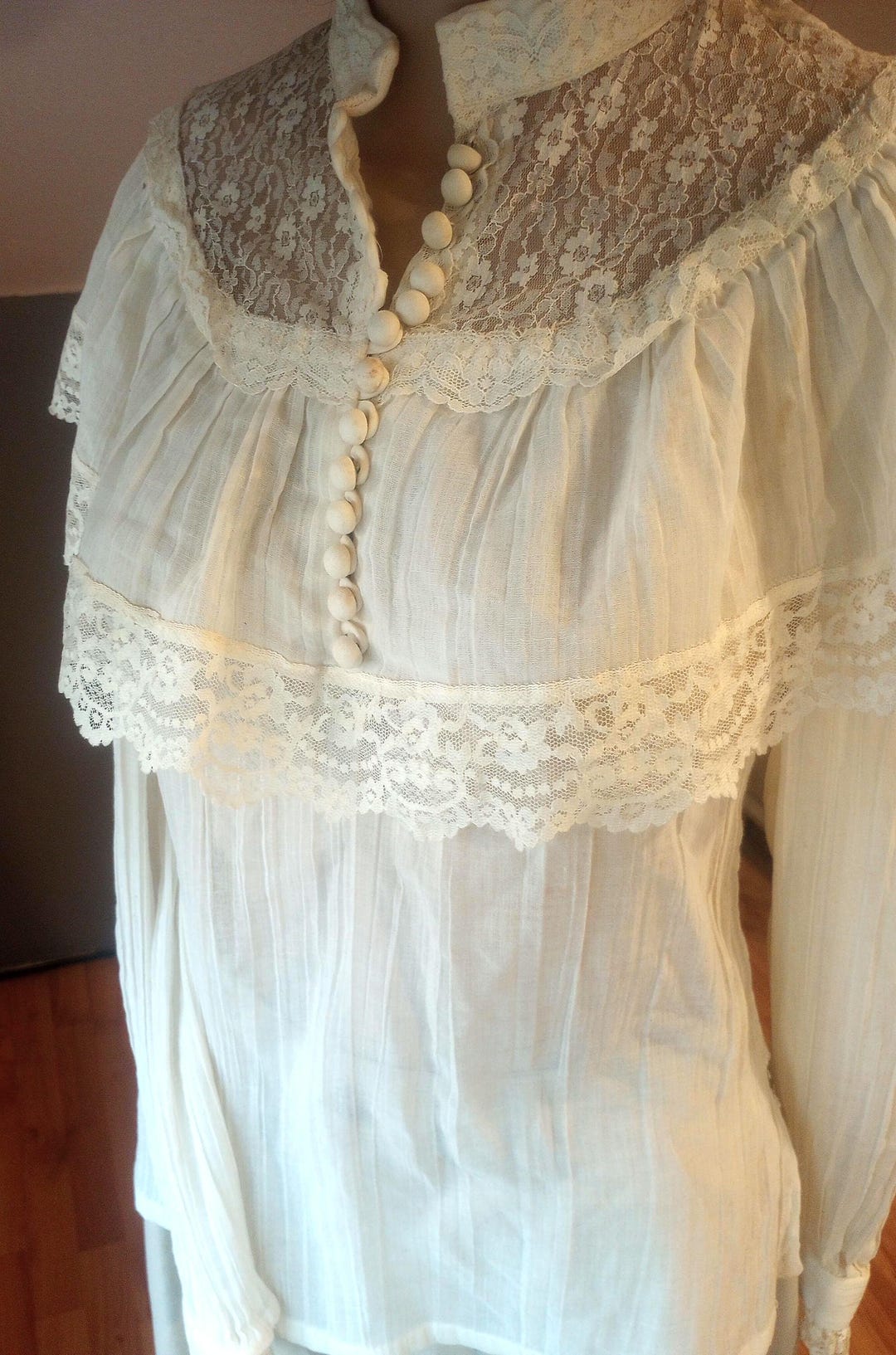 Ivory Lacey Vintage Gunnie Sax Blouses, Long Sleeve, High Neck, - Etsy