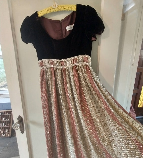 1970s Vintage Sandine Originals Festival, prom, princ… - Gem