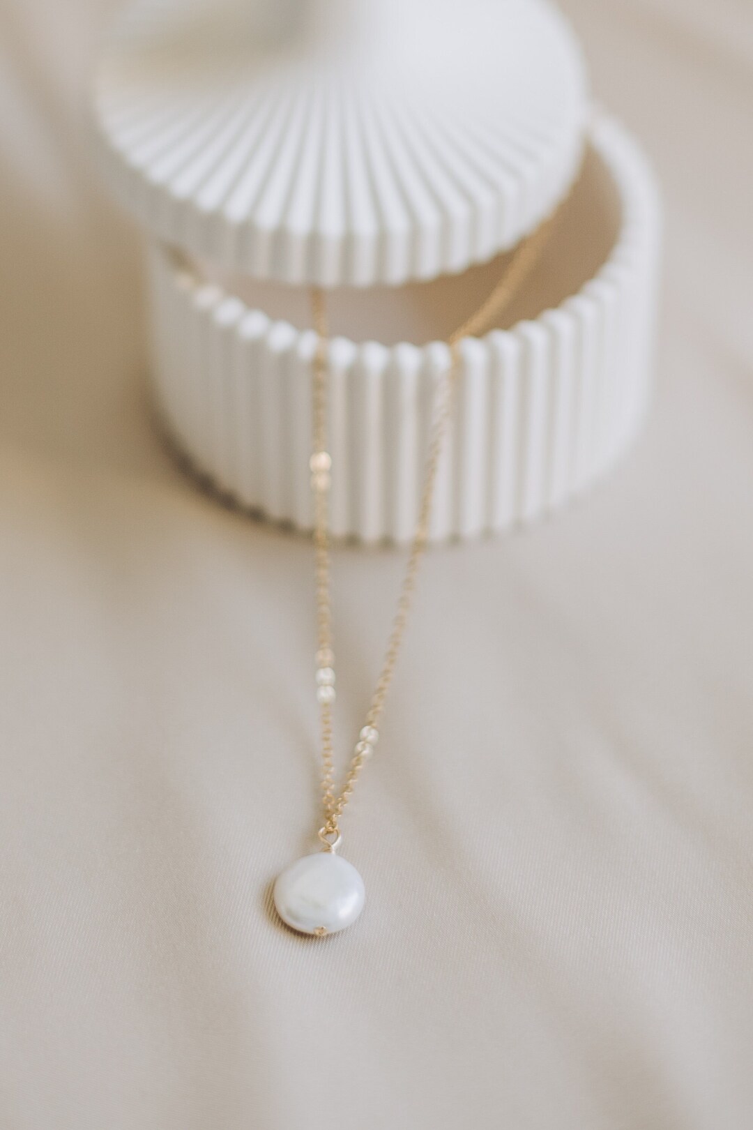 LUX Necklace With Coin Pearl Made of Gold-plated Silver Long-lasting ...