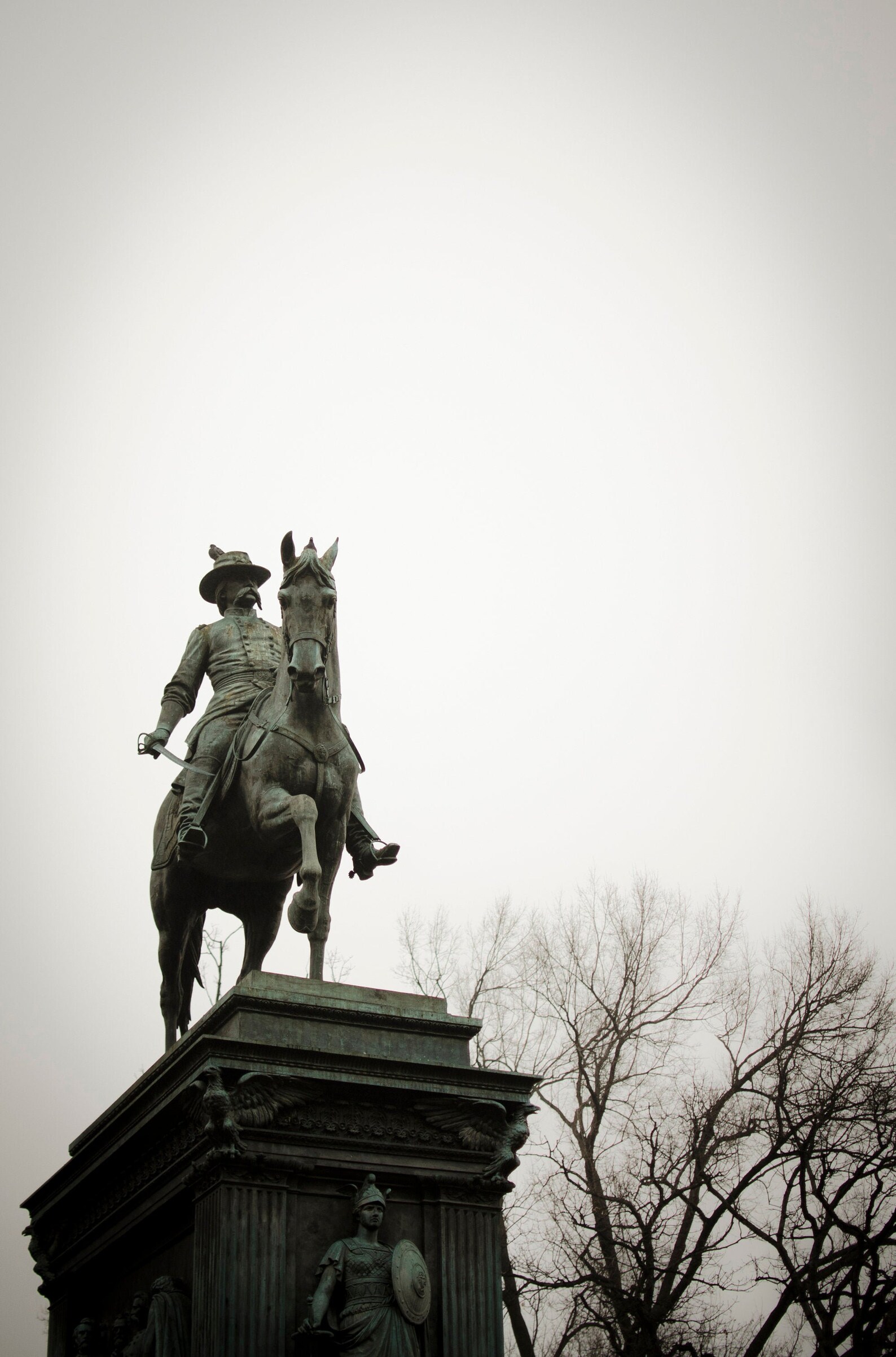 Logan Circle Statue on Ready-to-hang Canvas or Framed Photo Print ...