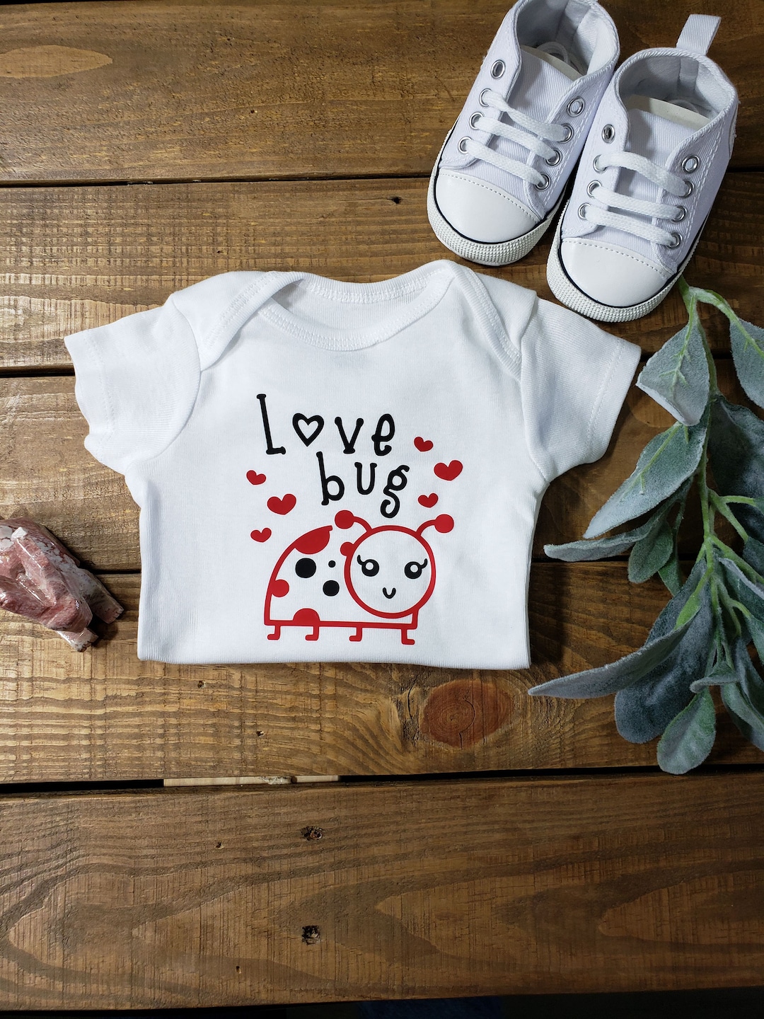 Cute Baby Bodysuit Ladybug with Red Hearts Love Bug Onesie - Etsy.de