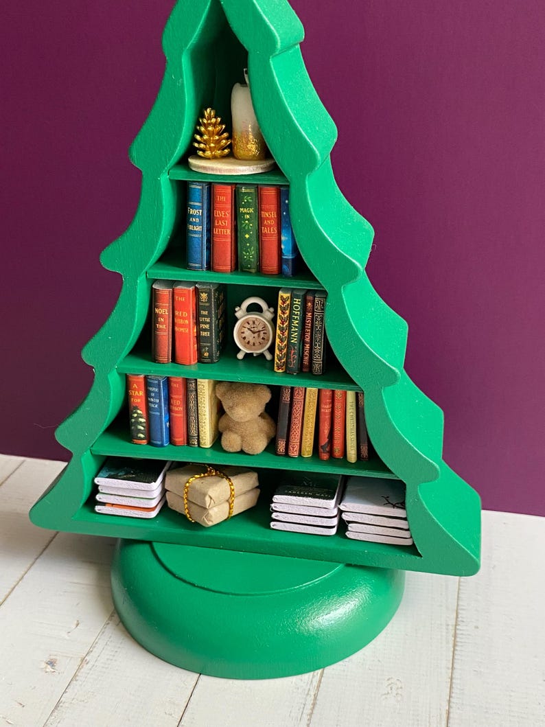 Miniature Christmas Tree Shelf With Books & Decor – 16.5 Cm - Etsy