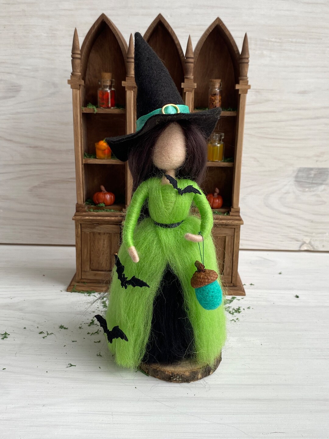 Needle Felted Witch Halloween Witch, Felted Gift for Halloween, Wool ...