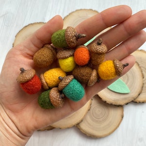 Set of 11 Felted Acorns With Natural Acorn Cap. Fall Autumn Wedding ...