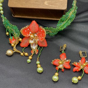 Orchid Floral Vintage Jewelry Set ,necklace Bracelet, Earrings , Scarlet Red Orchid Beaded ...