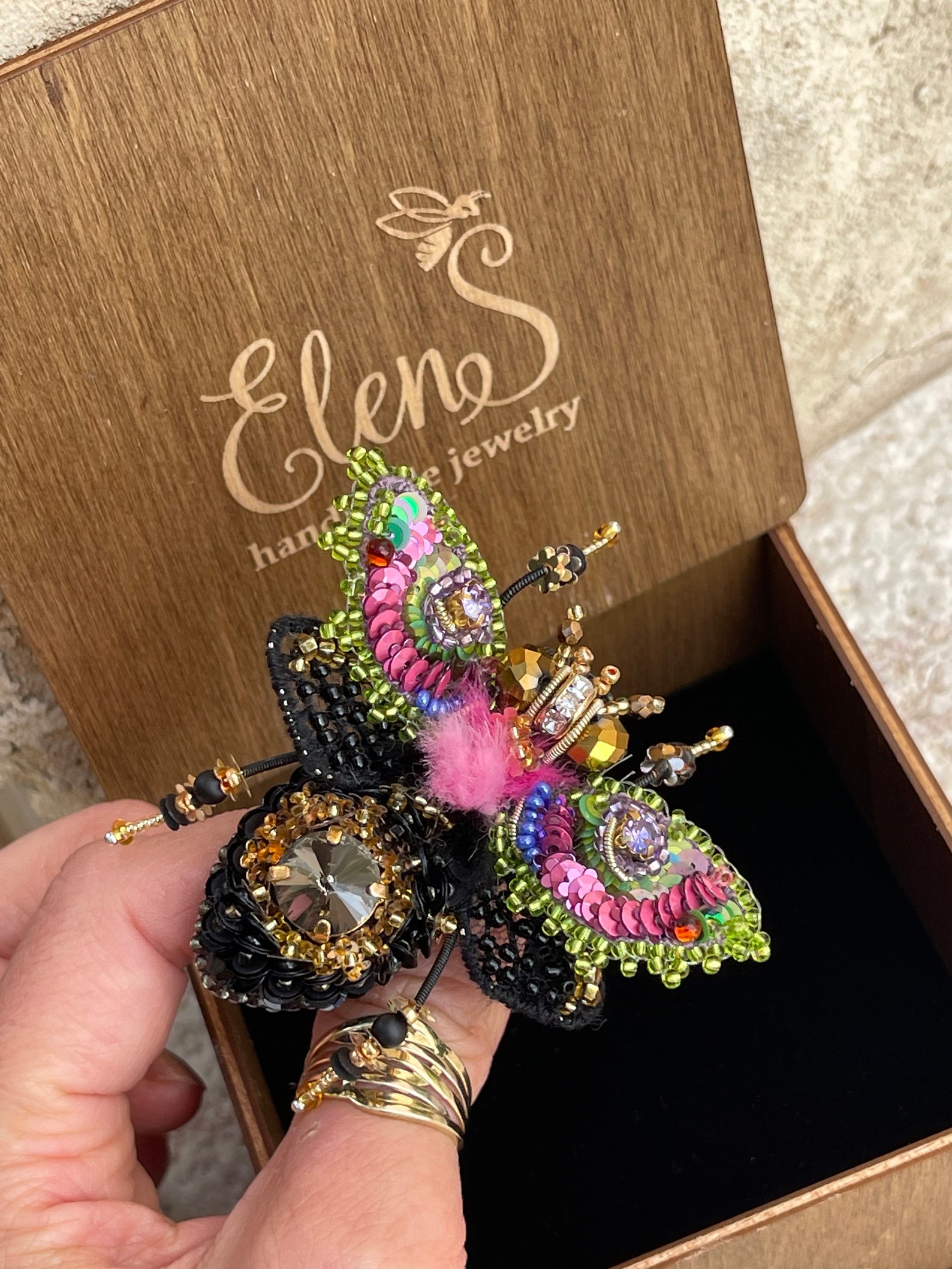 Green & Black Queen Bee Trendy Brooch Evil Eye Handcrafted Beaded Pin ...