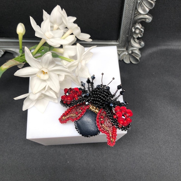 Lady Bug Brooch - Etsy