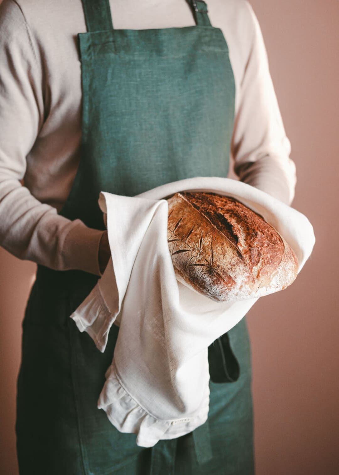 100% Linen Apron in Forest Green. Suitable for Preparation of Every ...